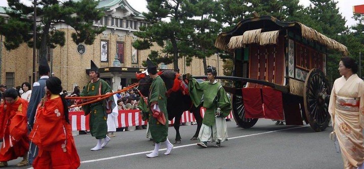 Ox Cart of Japan in the Heian Period | KateLore